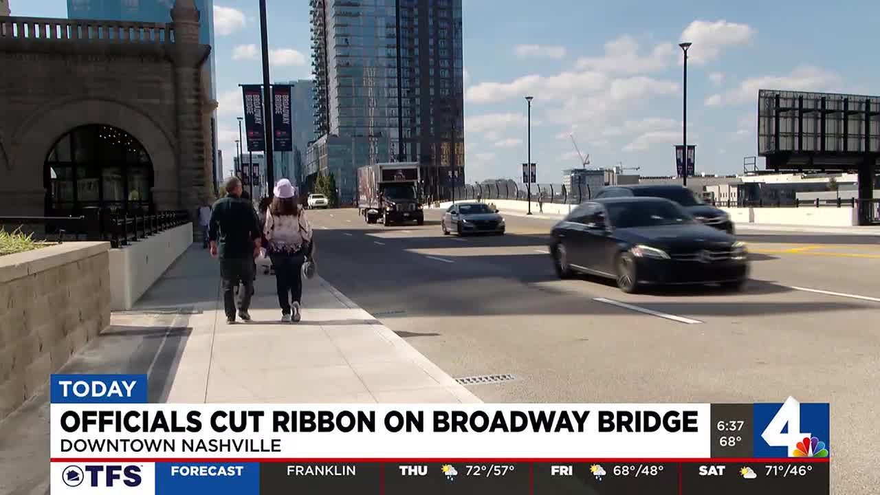 Officials cut ribbon on Broadway Bridge - YouTube