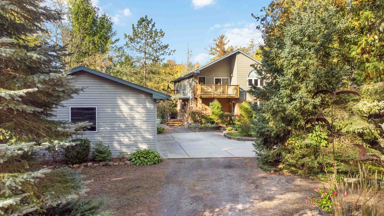 Anna Moscardelli, REALTOR® 519-339-0864 RE/MAX sarnia realty For Sale ...