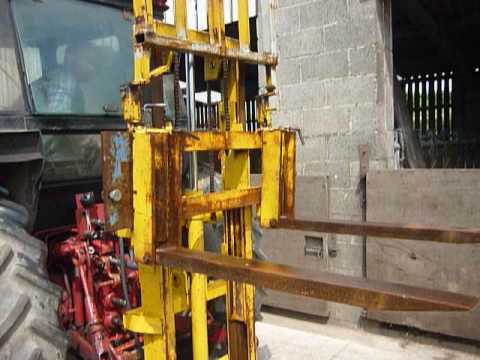 Sanderson Tractor Mounted Forklift Mast Pallet Forks - YouTube