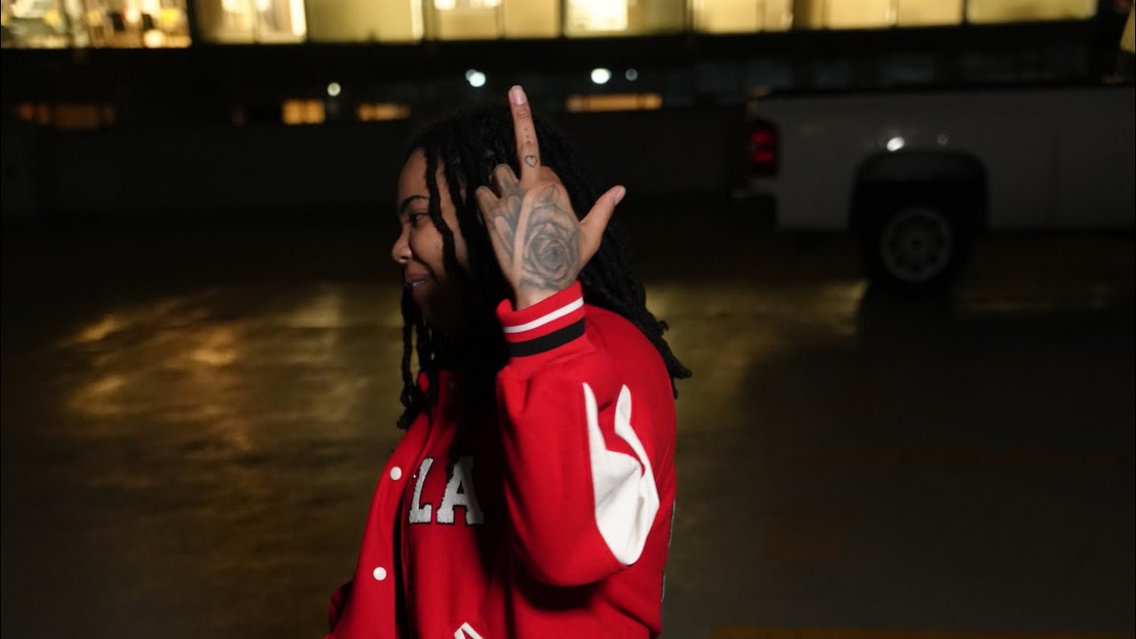 YUNG B - Bottoms Up Mic Live performance - YouTube Music