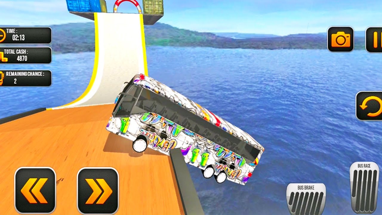 Super Extreme White & Yellow Printed Buses Racing Game | Bus Games ...