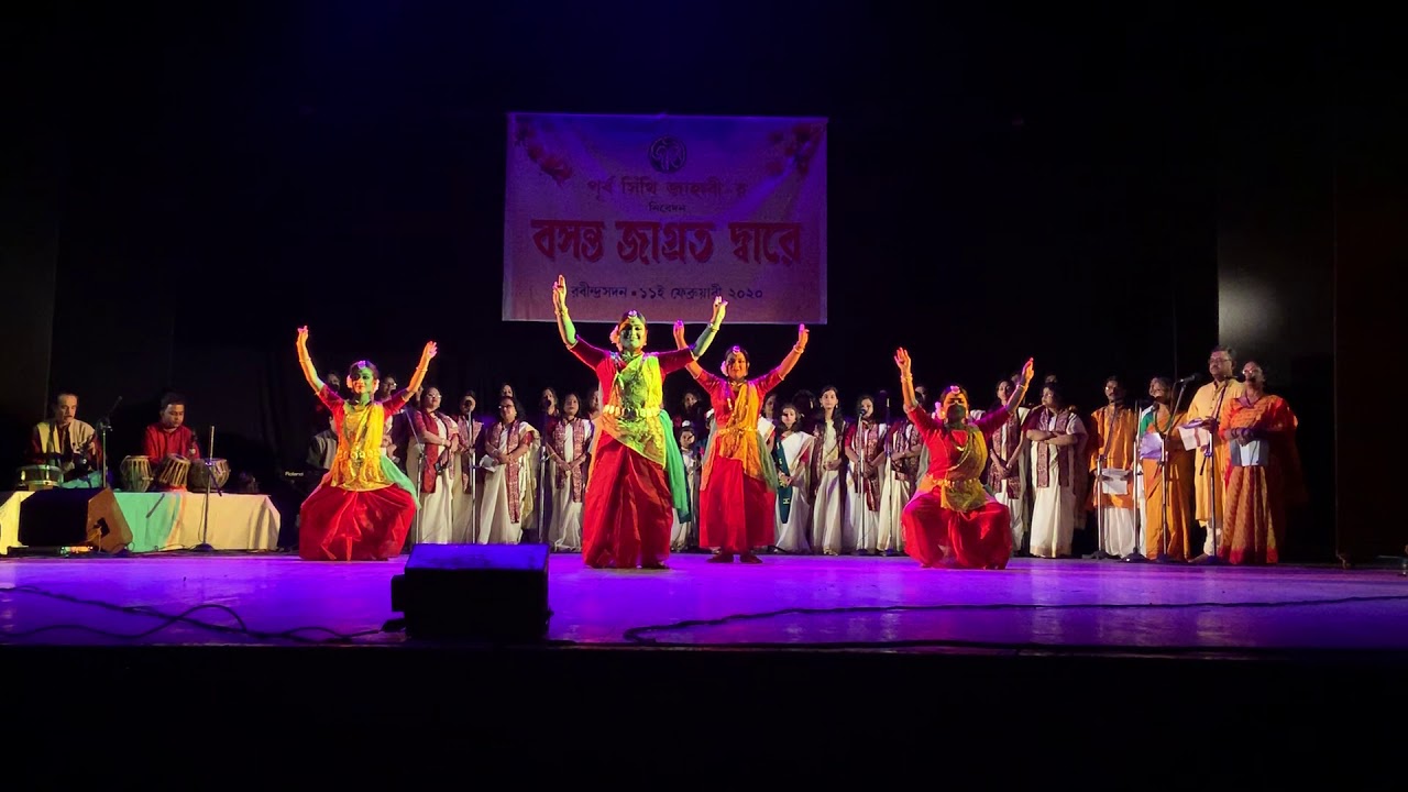 #Basanta ase geche/Basanti hei bhubono - YouTube