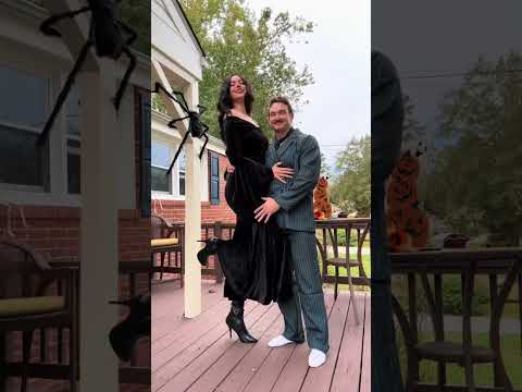 Short Guy and his 6'5 | 1.96m Tall Girlfriend Natasha!  #Giantess #tallgirl #tallpeople