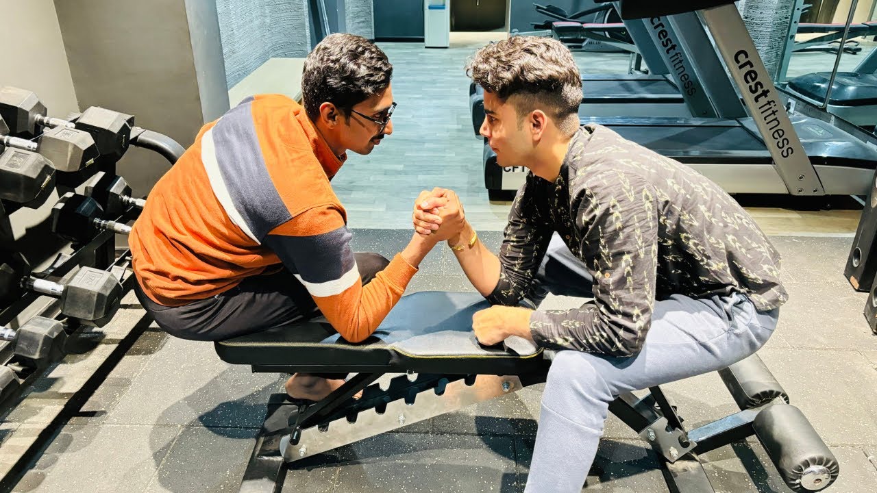 ARM WRESTLING CHALLENGE 🔥 - YouTube