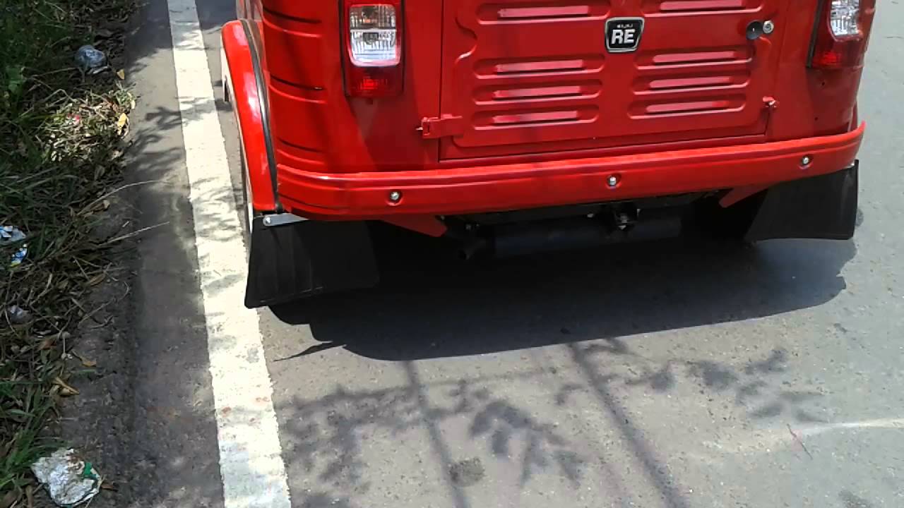 Bajaj re 250 cc new burnaut - YouTube