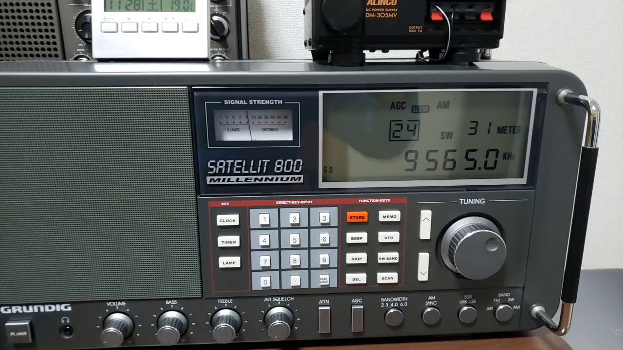 GRUNDIG SATELLIT 800 MILLENNIUM_9565kHz Radio Marti_06:30 JST_11282020 ...