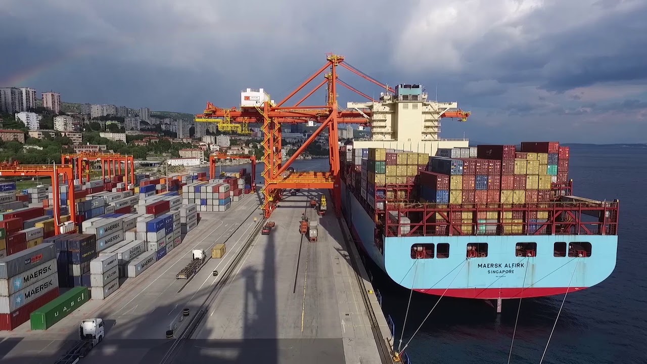 Luka Rijeka - Prezentacija - YouTube