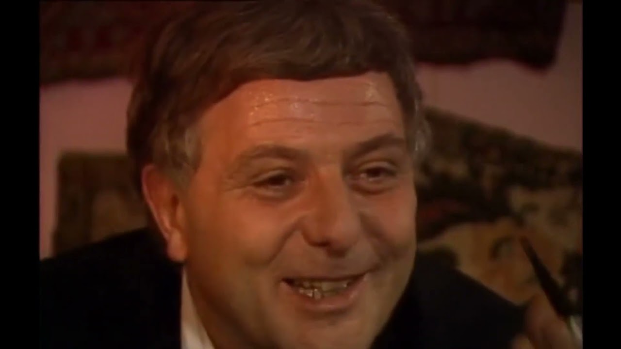 (Vidéo) Philippe Sollers - Interview (1988) - YouTube