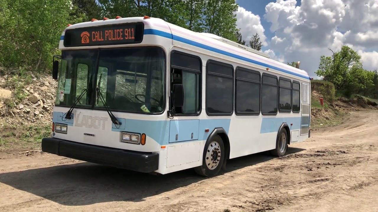 2003 ELDORADO NATIONAL EZ RIDER II For Sale - YouTube