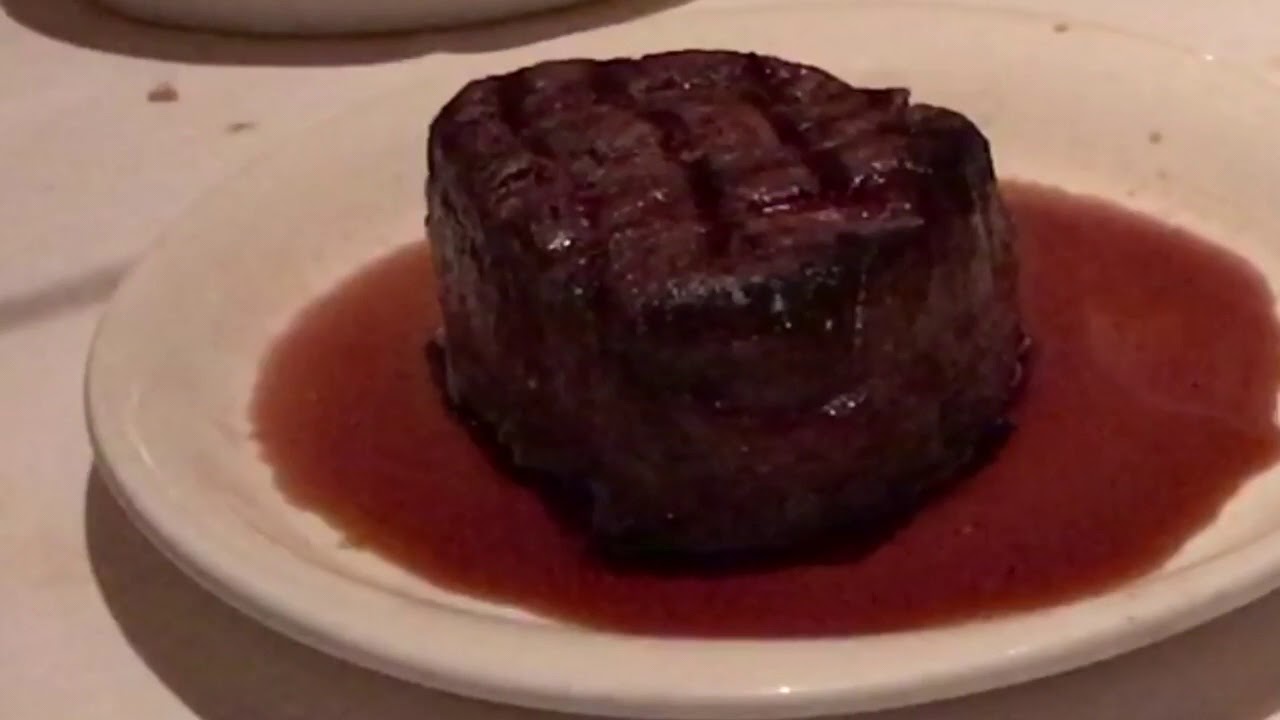 Great Steak, Strange Conversation - YouTube