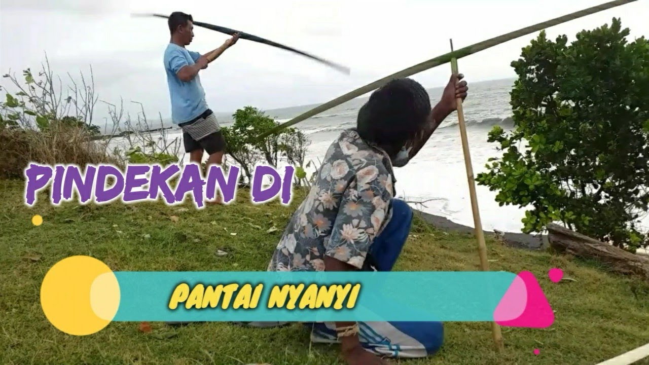 BALING BALING KAYU ATAU PINDEKAN BALI DIPANTAI NYANYI - YouTube