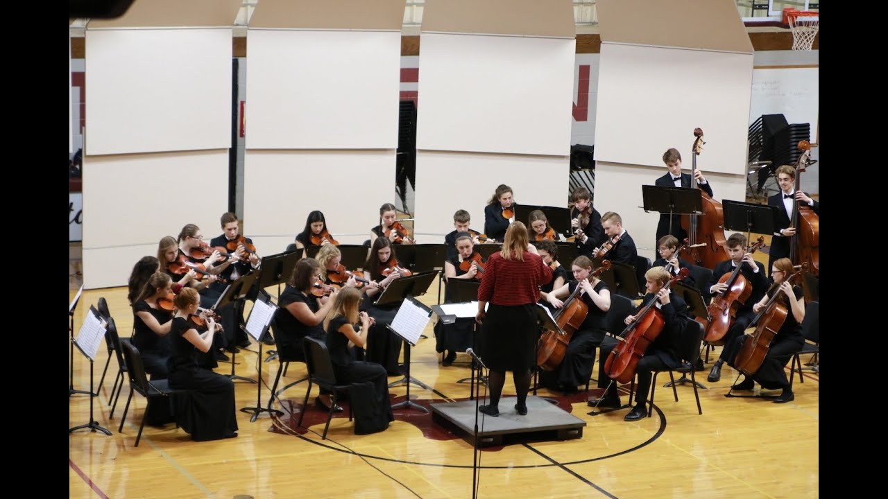 Director Tabitha Rasmussen and the Mount Vernon High School Orchestra ...