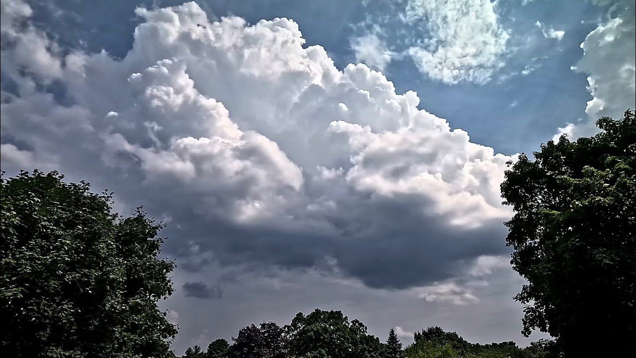 Pulse Thunderstorm Timelapse (1 mile away) 8.2.24 - YouTube