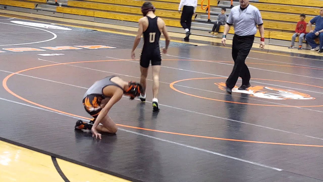 Austin Wright vs John Ojeda - YouTube