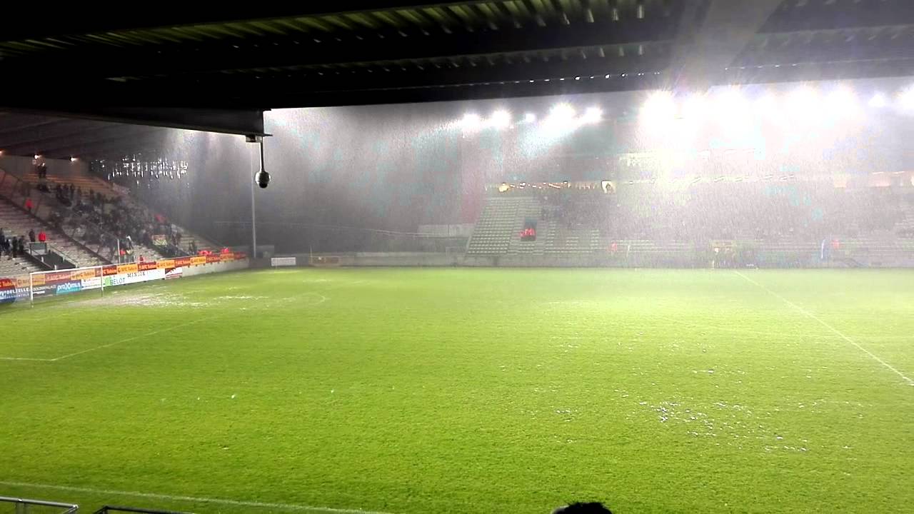 Storm heavy rain soccer - YouTube