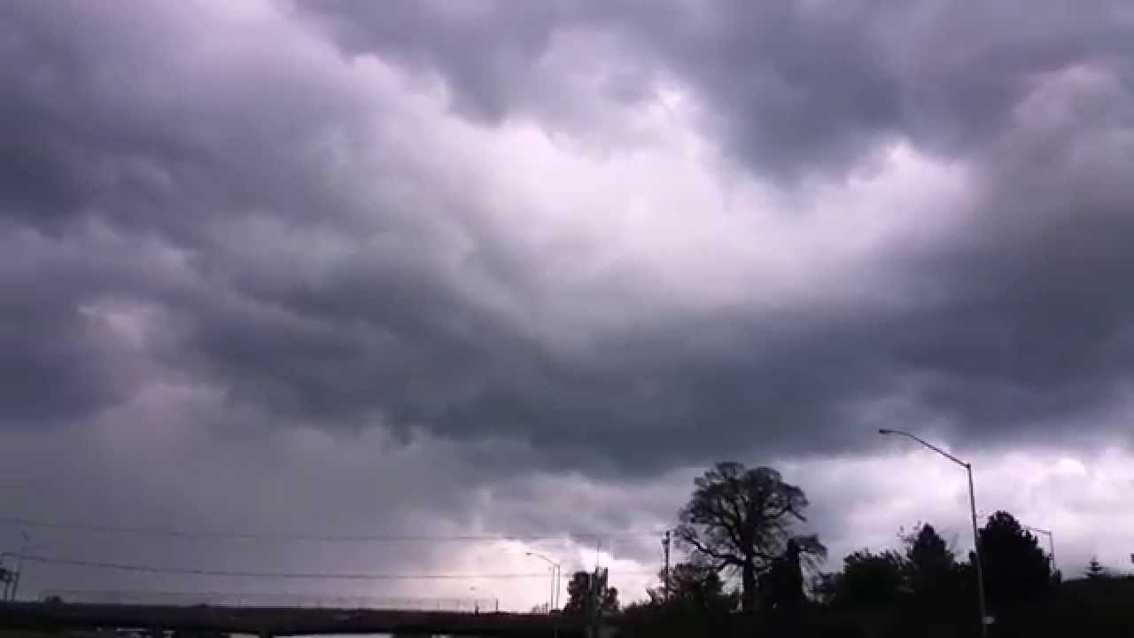 PORTLAND,OR. THUNDERSTORM - YouTube