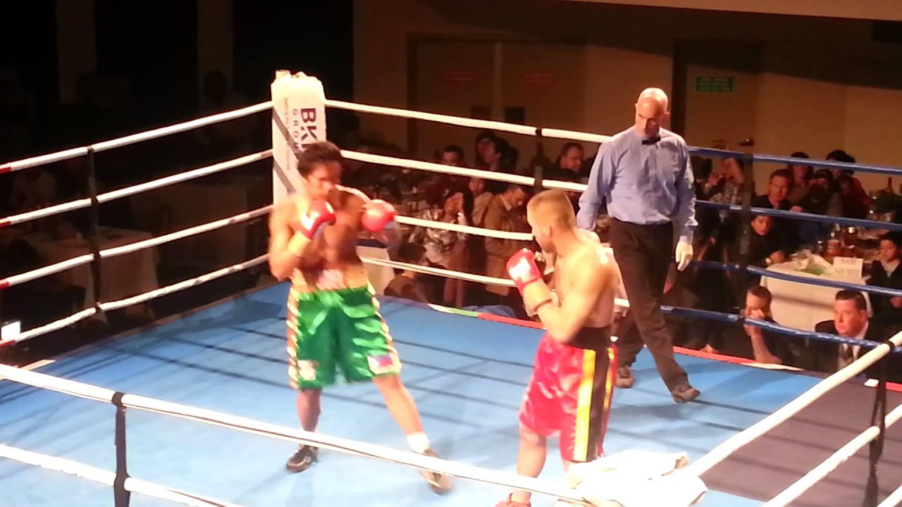 Sam Ah See 1st round ko - YouTube