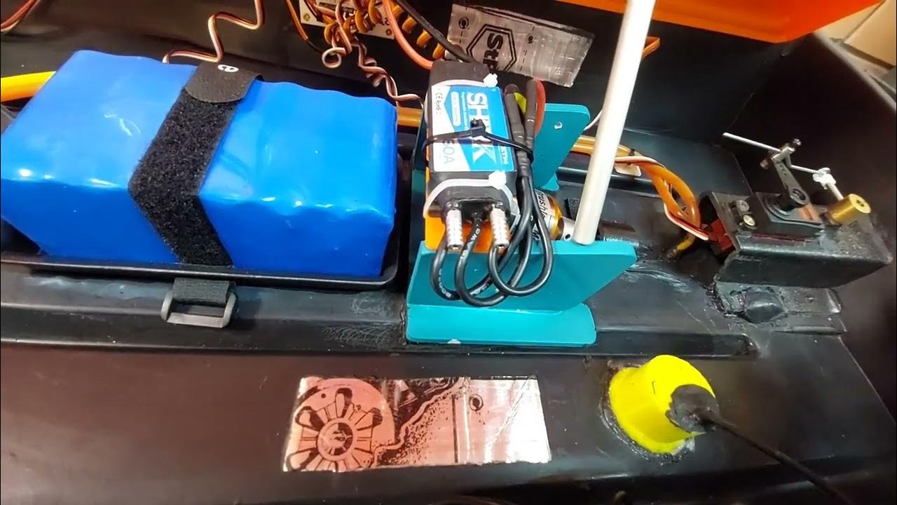 Прикормочный кораблик Дилан и из чего он сделан. - YouTube