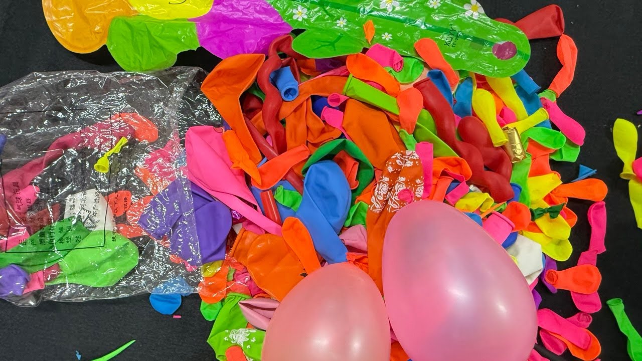 Satisfying Balloon popping ASMR relaxing #balloons #balloon_pop # ...
