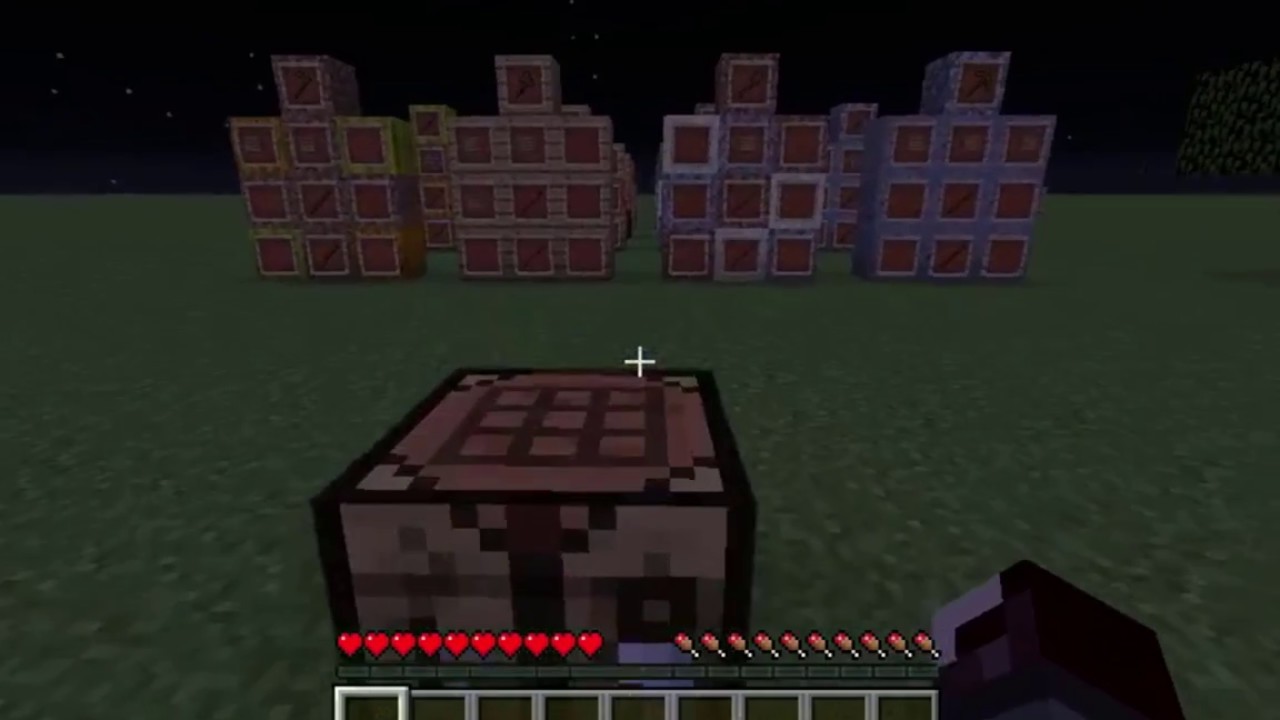 How to make a crafting table - YouTube