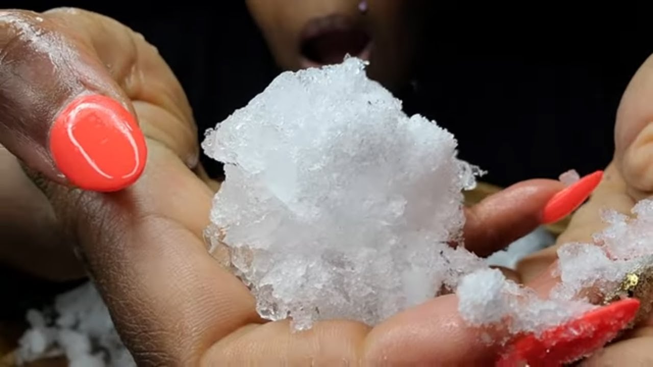 POWDERY ICE WITH BIG HIDDEN CRUNCHES | #iceeating #asmr #asmrice - YouTube
