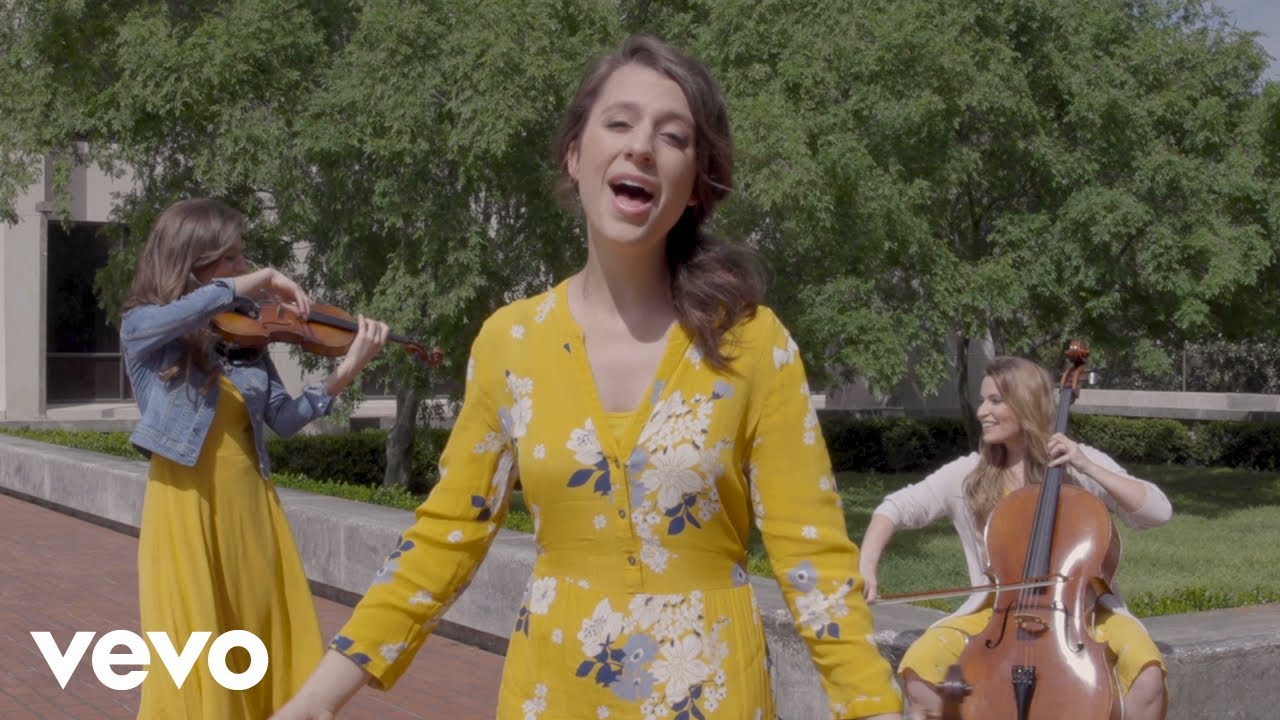 Foto Sisters - What a Friend (Official Music Video) - YouTube