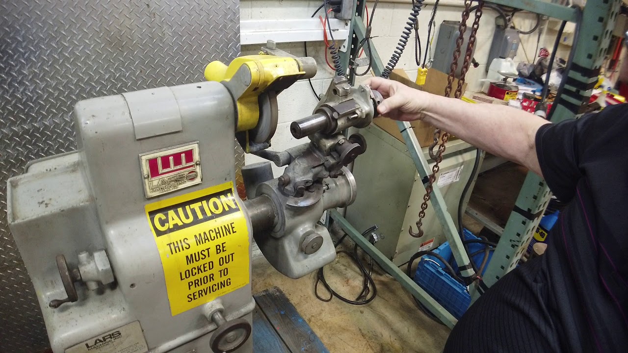 GORTON 375-4 UNIVERSAL TOOL & CUTTER GRINDER with COLLETS & TOOLING ...