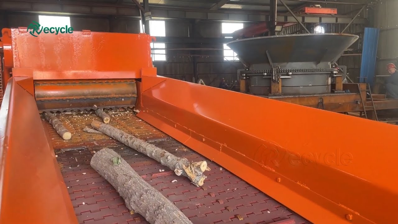 Movable Wood Chipper Machine | Fastest Big Tree Shredder - YouTube