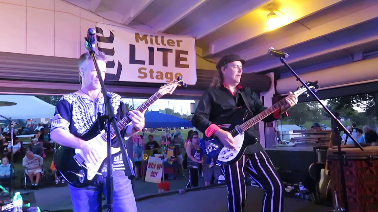 Large Flowerheads (Twistin' The Night Away) - Coplay Community Days ...