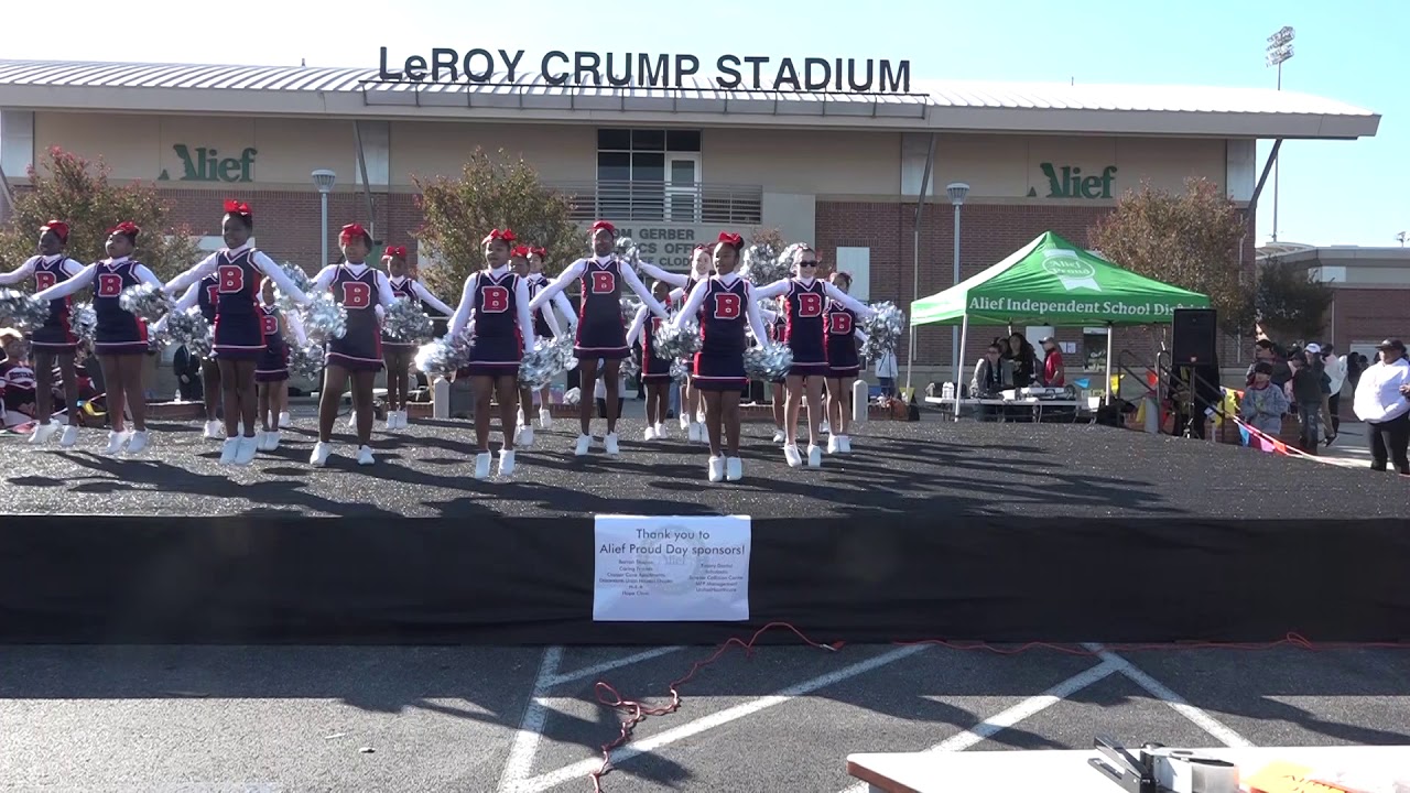 Budewig Cheerleaders - YouTube