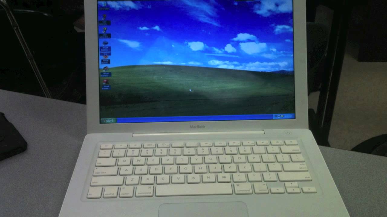 macbook with windows xp - YouTube