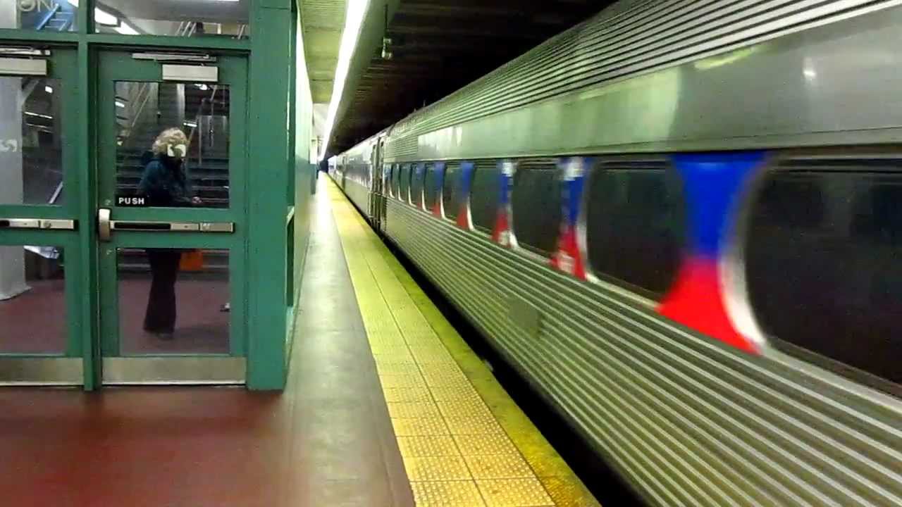SEPTA 1963 Budd Silverliner II #268 Leading Mixed Consist at Suburban ...