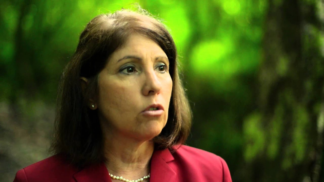 Alida Spadafora- líder innata y defensora del ambiente - YouTube