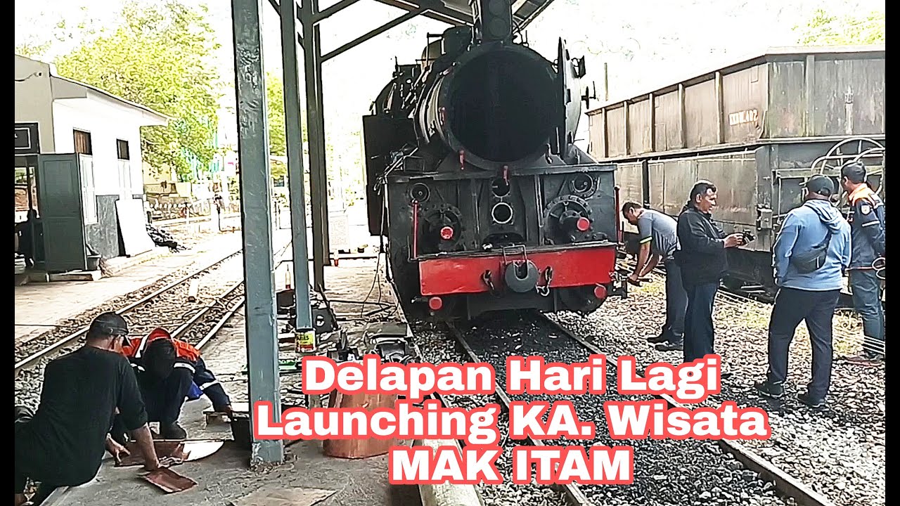 STEAM LOCOMOTIVE E 10 60 EIGHT DAYS BEFORE THE OFFICIAL OF THE MAK ITAM ...