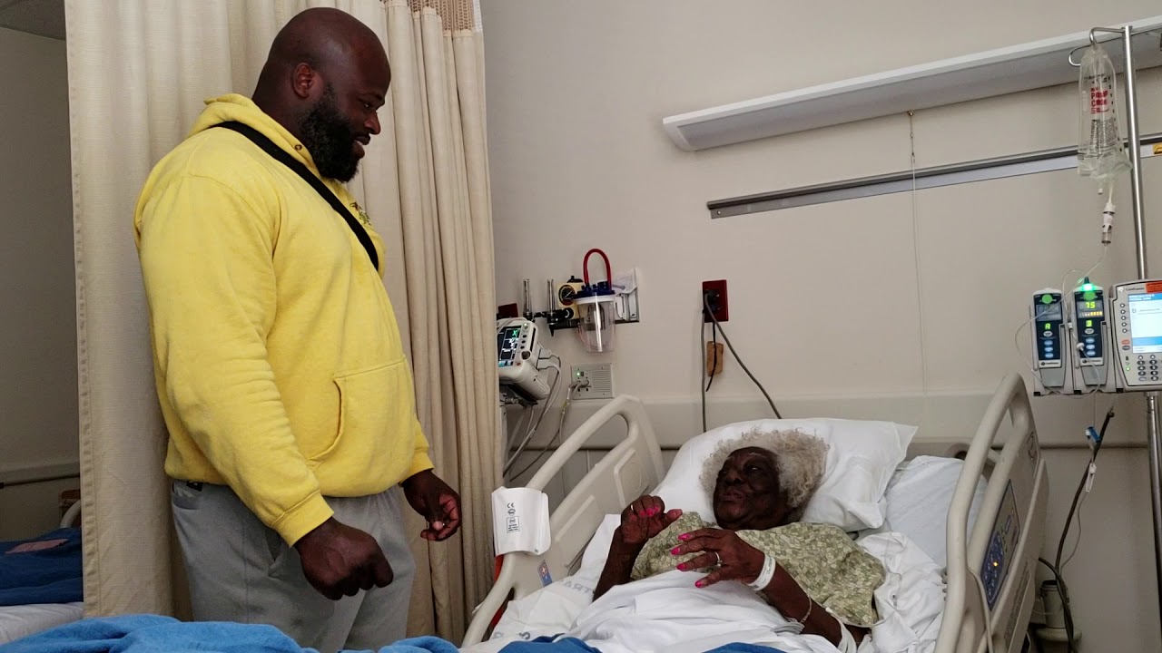 Granny and Jamar Atkinson doing the Champagne Champagne - YouTube