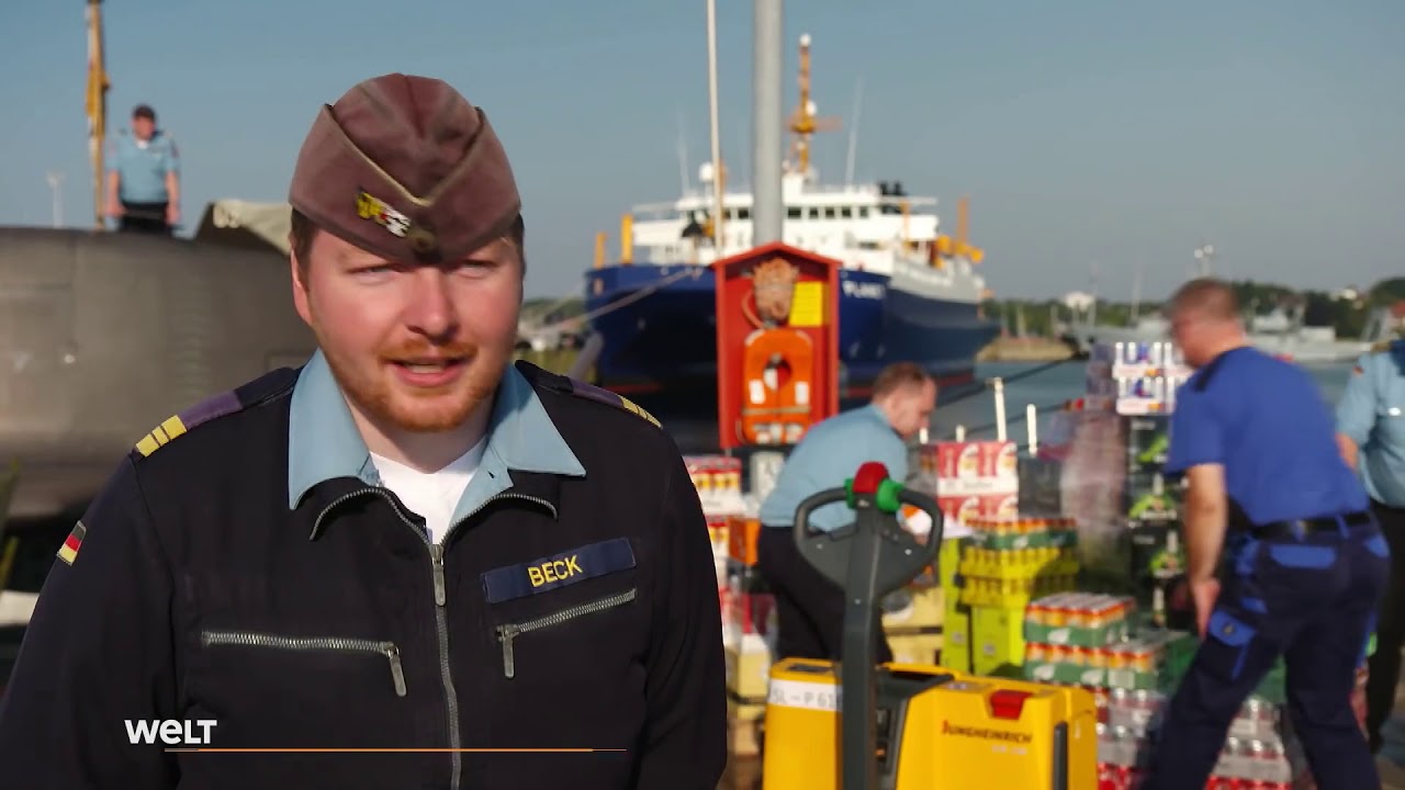 U32 German Submarine Soldiers | Full Documentary - YouTube