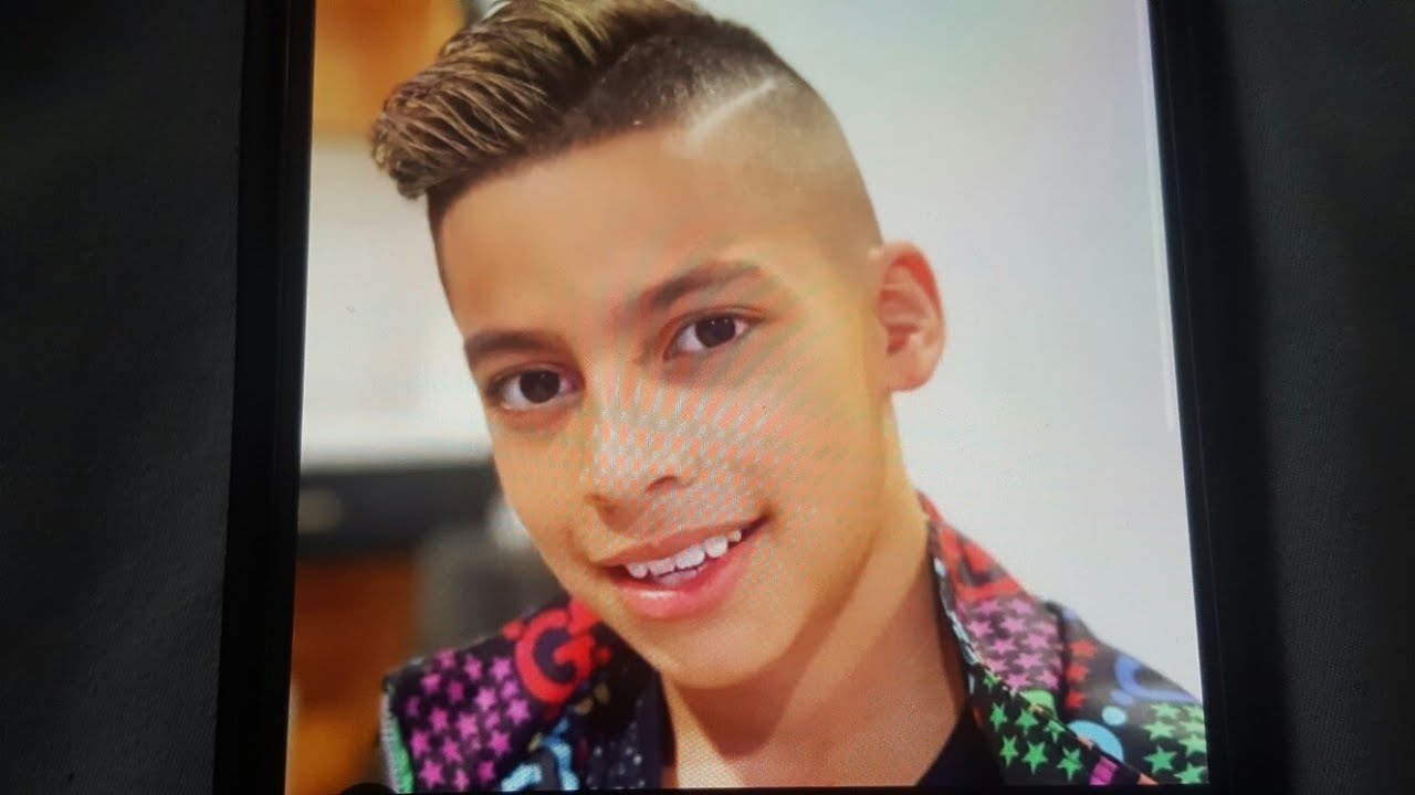 HOW DID FERRAN FROM THE ROYALTY FAMILY WON 1,000,000 V BUCKS IN 24 ...