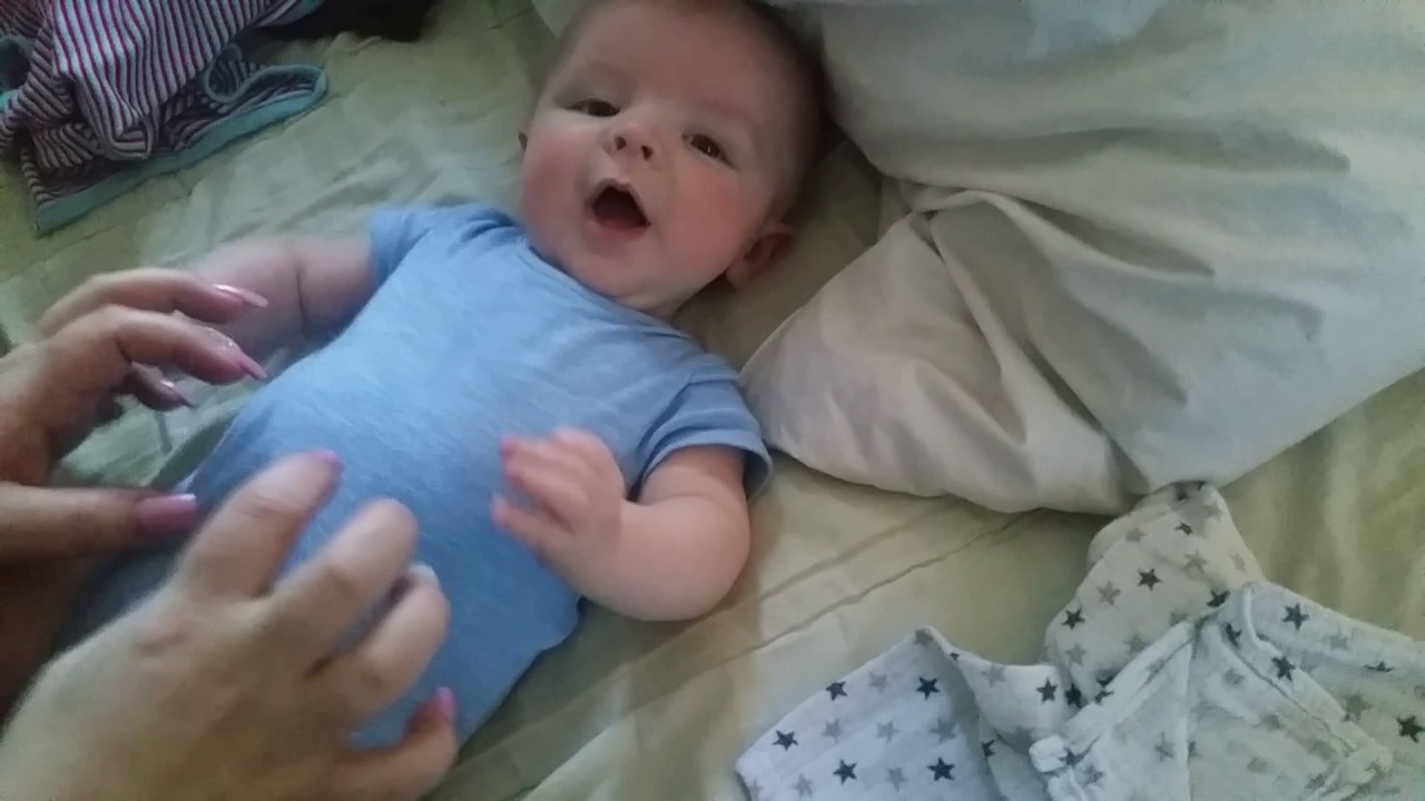Ticklish baby Vinnie 22.12.16 - YouTube