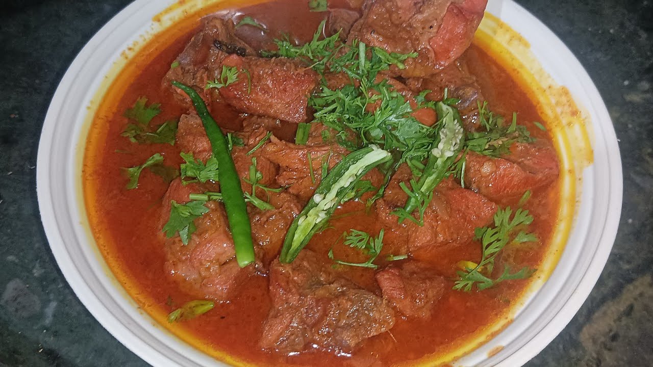 chicken salan /new style easy recipe/ like and subscribe plz - YouTube