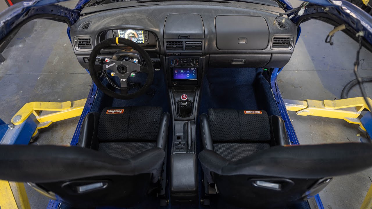 The Perfect Interior for my WRX STI Swapped Subaru 2.5RS - YouTube