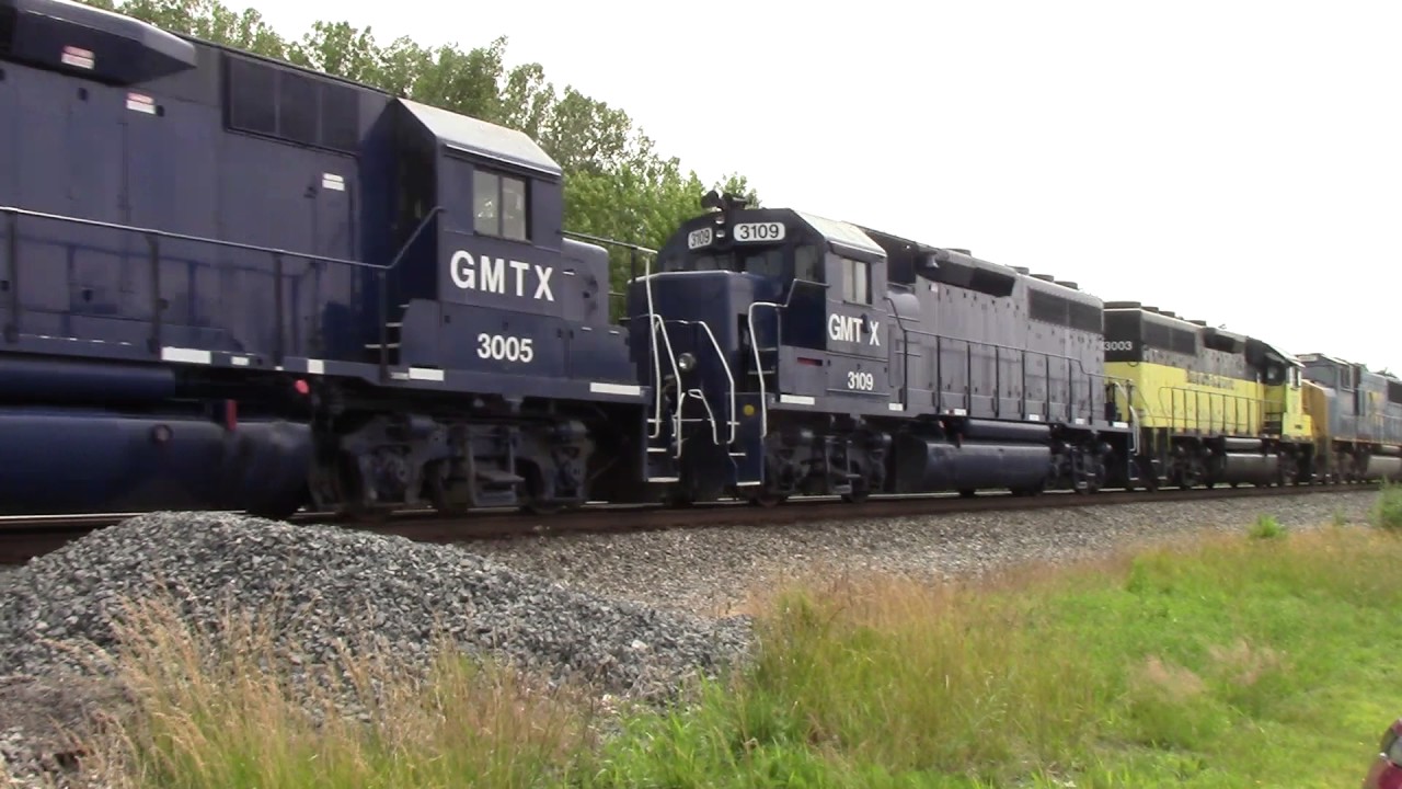 CSX Train in Harborcreek with some Rare Lease Units - YouTube