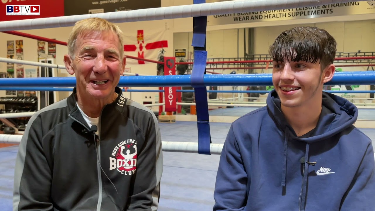COACH KELVIN TRAVIS INTRODUCES PROSPECT MATTHEW KNIPE, AMATEUR BOXER ...