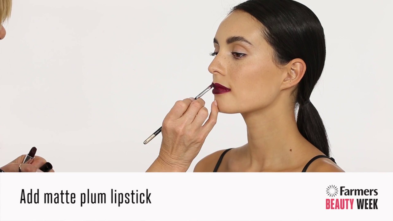 How to create the perfect plum lips - YouTube