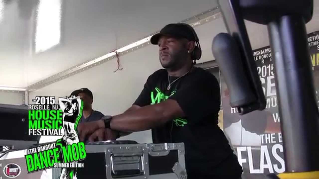 DJ Naeem Johnson and DJ Yuko Jikido@Warinanco Park 2015 - YouTube