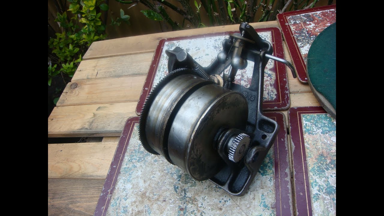 Gramophone Phonograph Motor For Restoration Or Spare / Repair not ...
