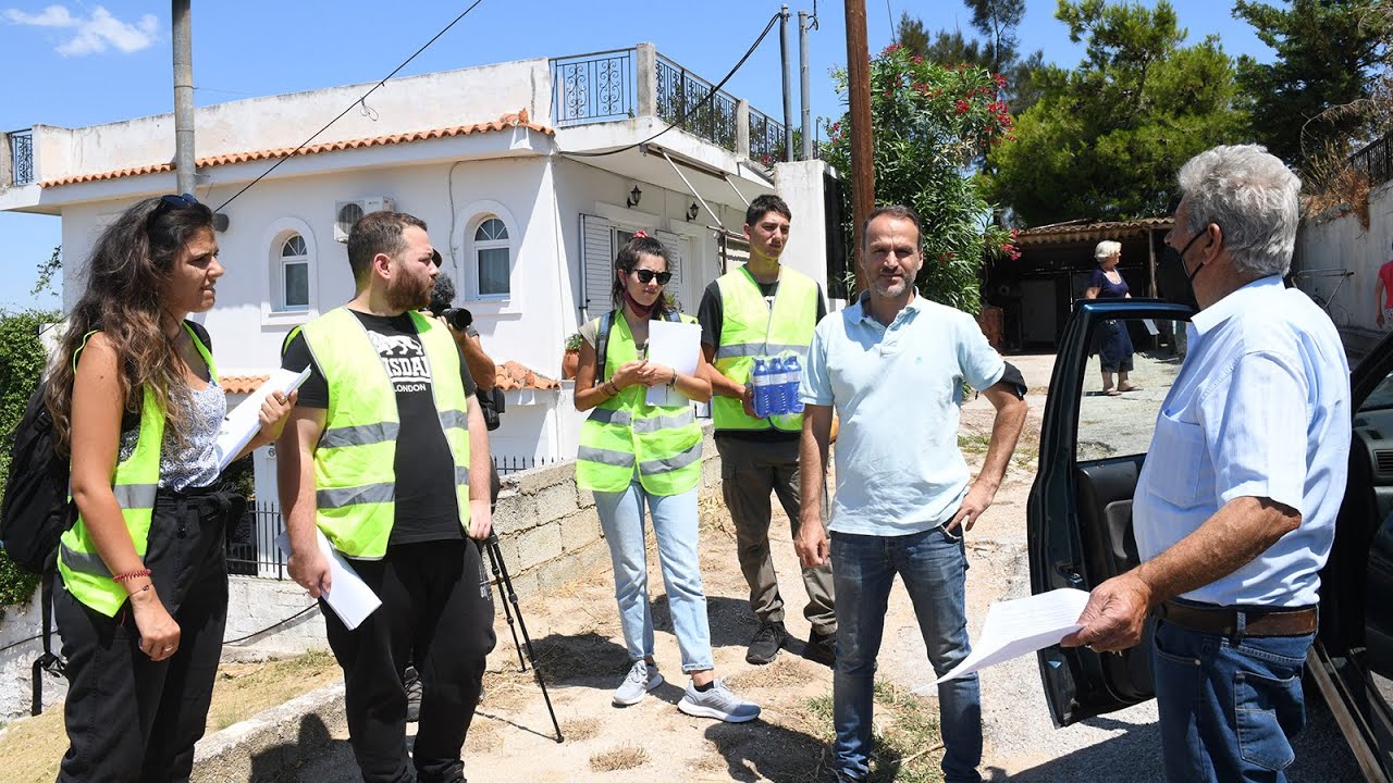 Περιοδεία του Γ. Γκιόκα, βουλευτή Ανατ. Αττικής του ΚΚΕ, στις ...