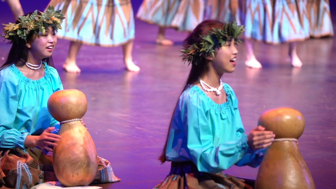 Hula Hālau 'O Leihuluonalani - YouTube