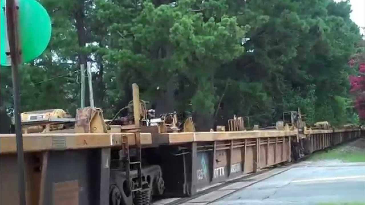 CSX 7824 leads the CSX F767. - YouTube