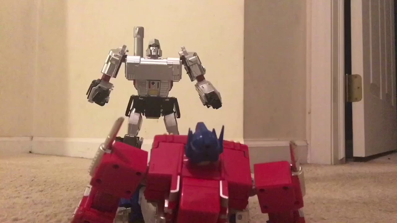 Convoy vs Megatron Stop Motion (Japanese version) - YouTube