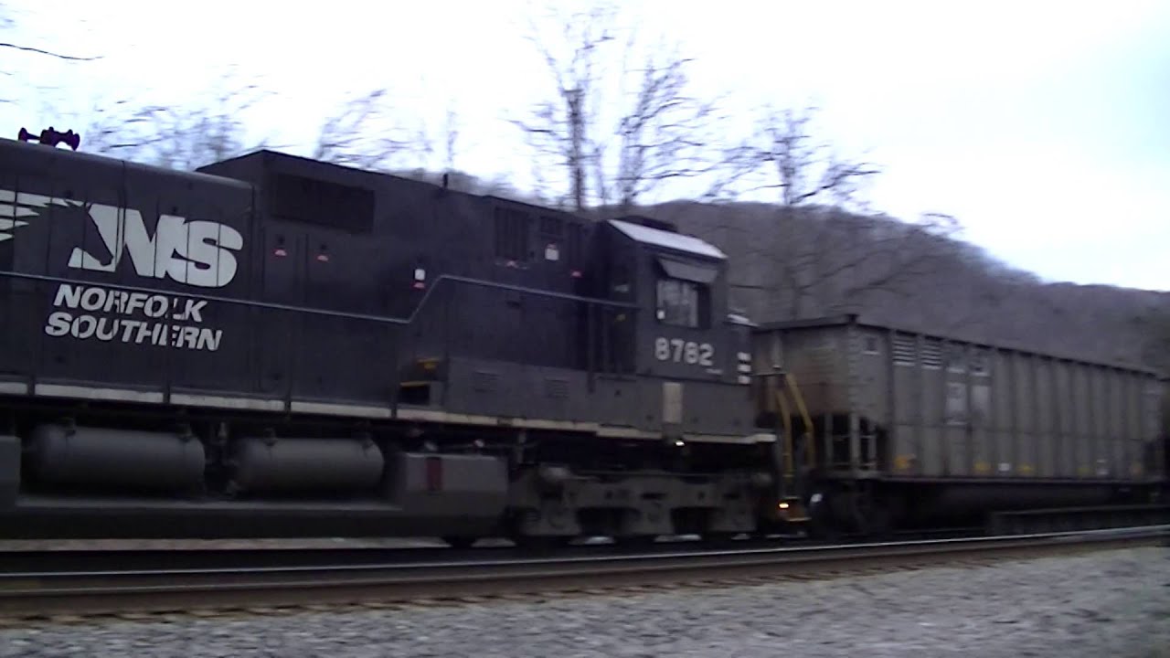 ACe Leads & Standard Dash 9 Trails on NS 823 - YouTube